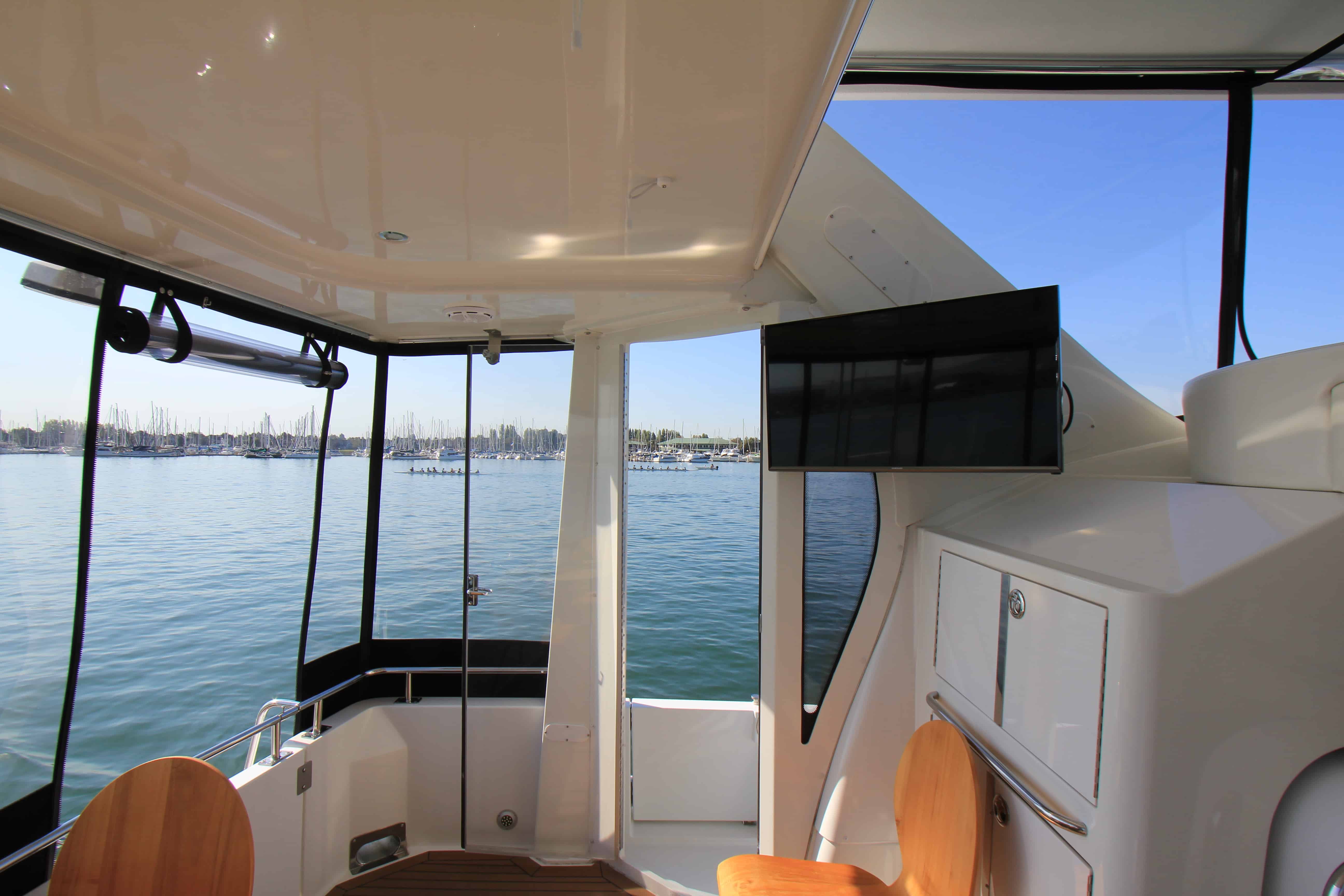 Carver 444 2001 - West Coast Yachts