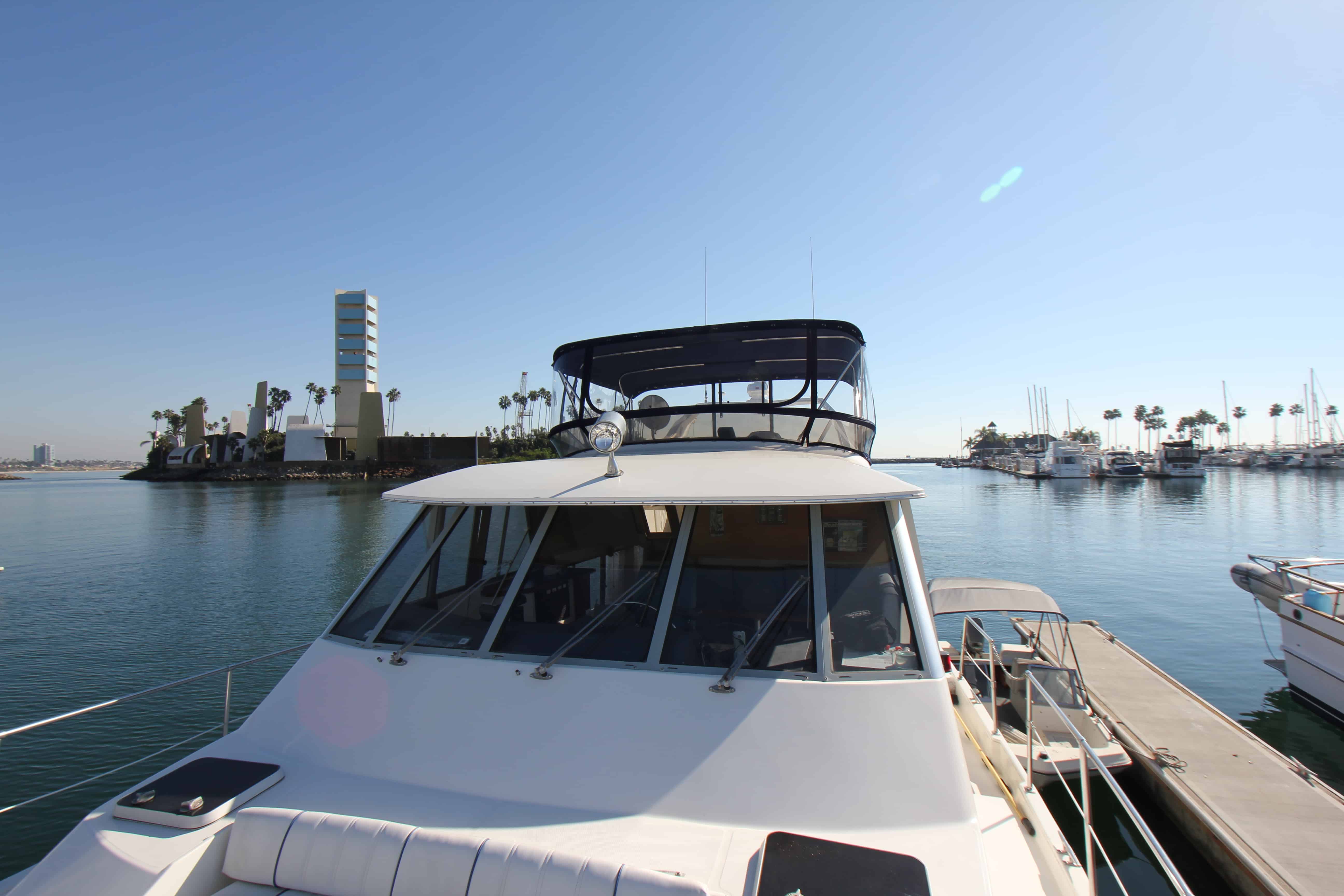 45 Bayliner Pilothouse - West Coast Yachts