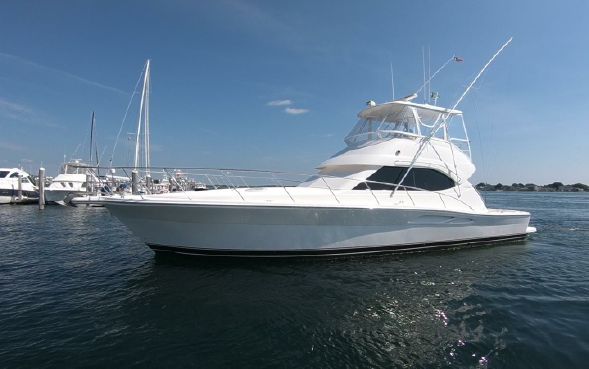 2005 Riviera 42 Convertible - West Coast Yachts