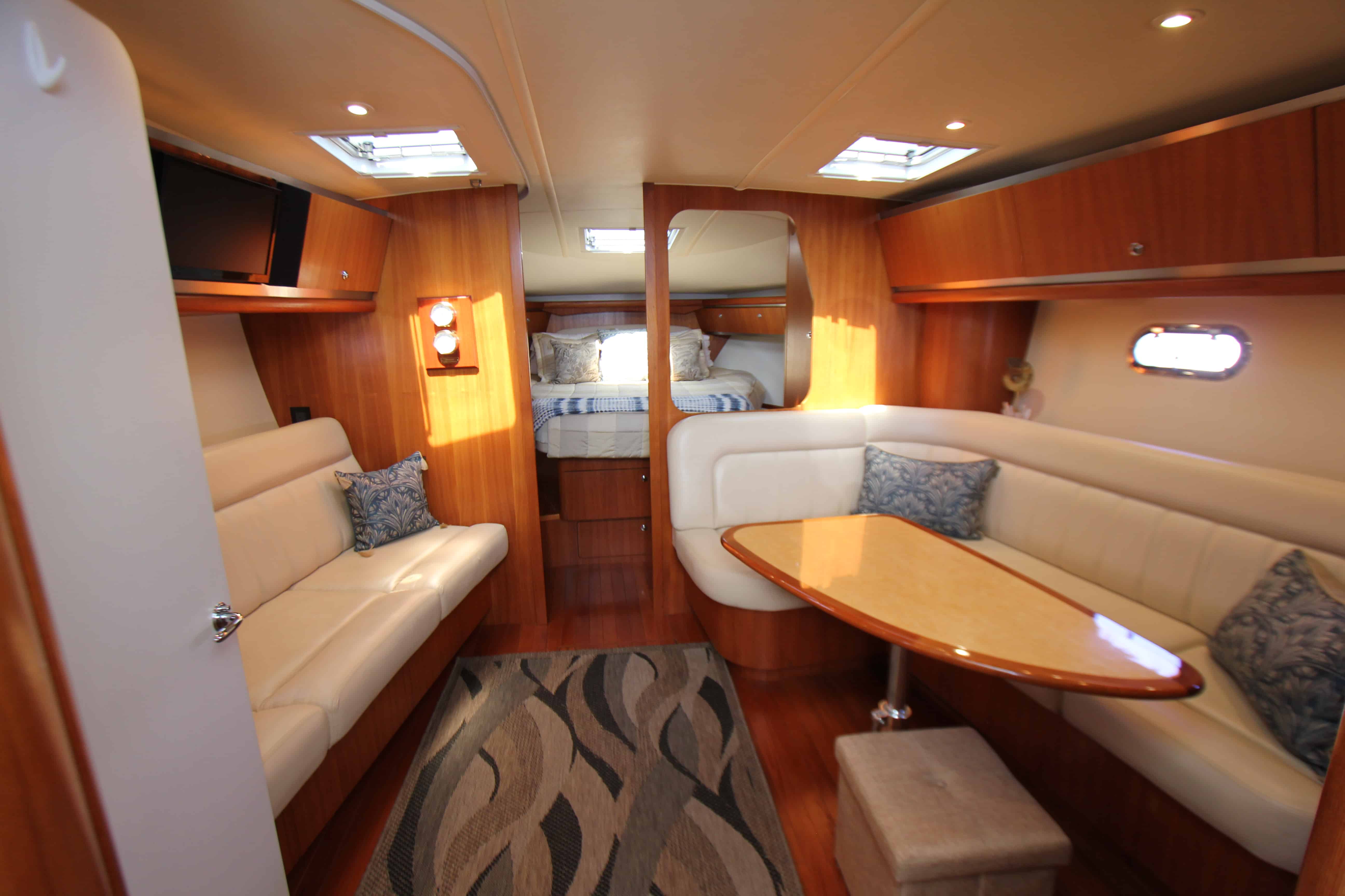 36 Tiara Sovran 2004 - West Coast Yachts
