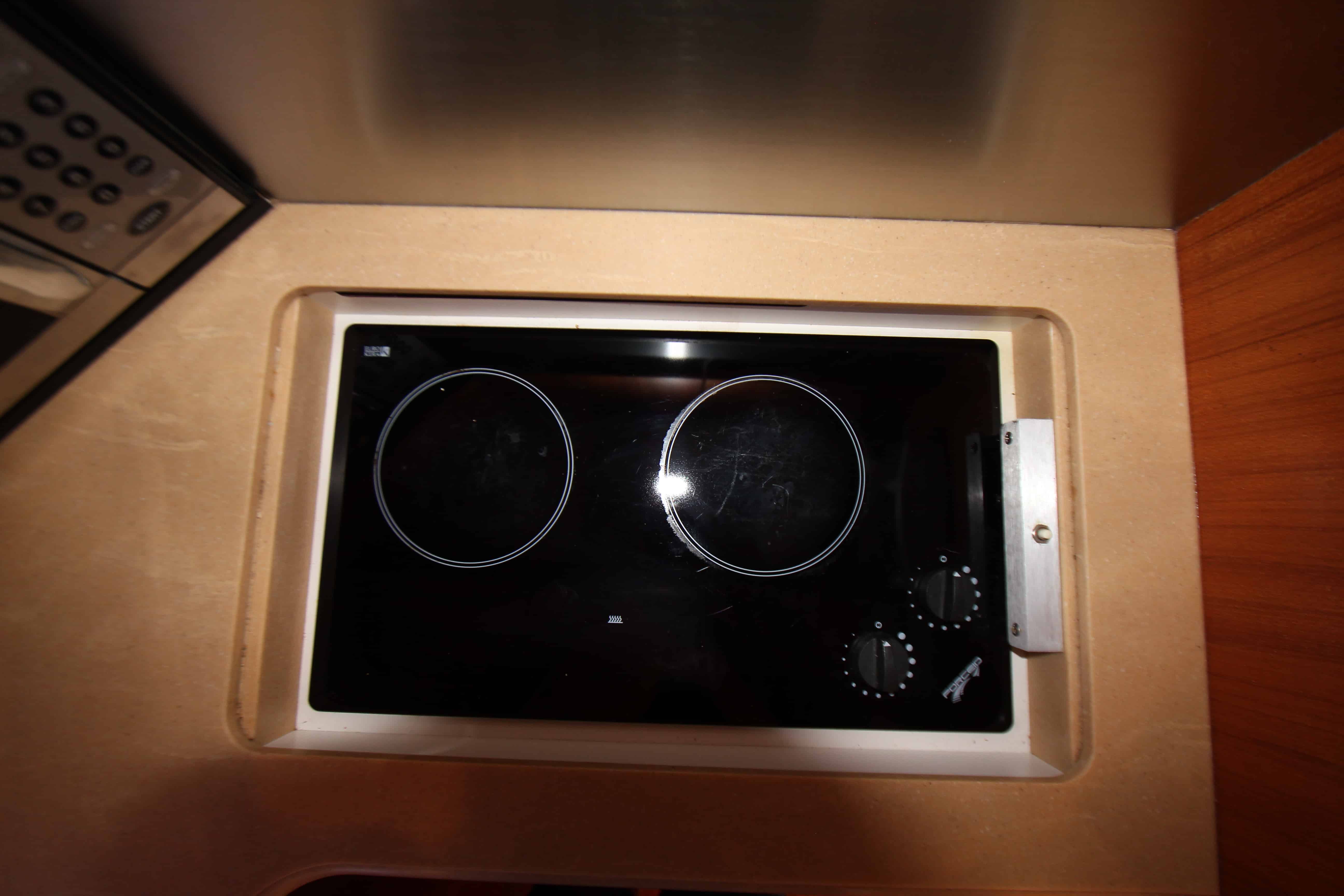 36 Tiara Sovran 2004 - West Coast Yachts