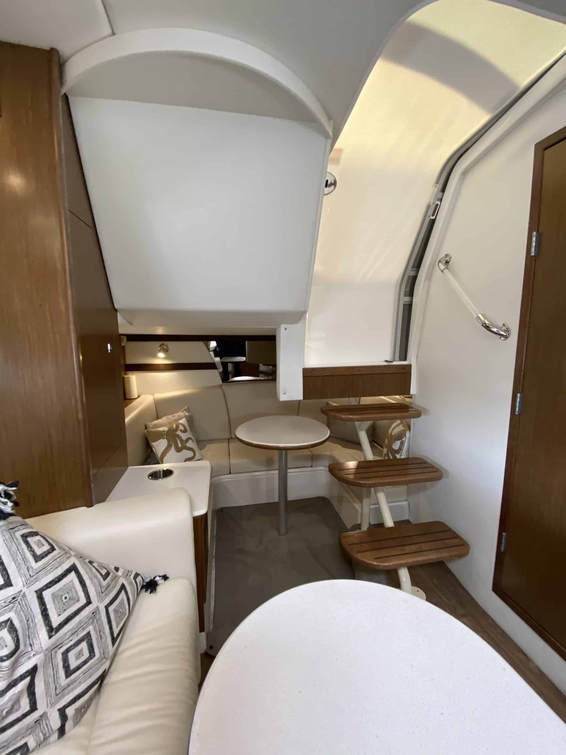 2017 35 Cruisers Express - West Coast Yachts