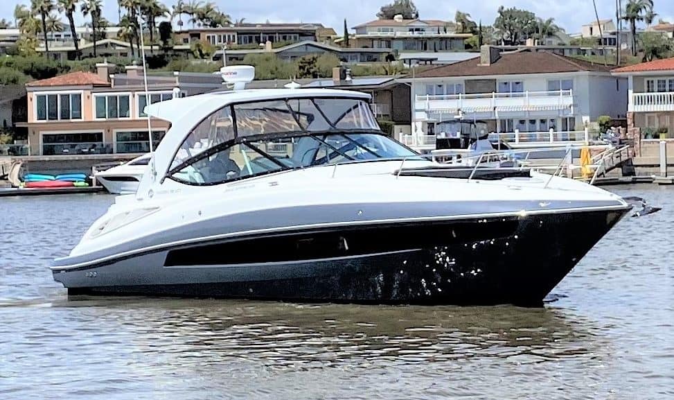 2017 35 Cruisers Express - West Coast Yachts