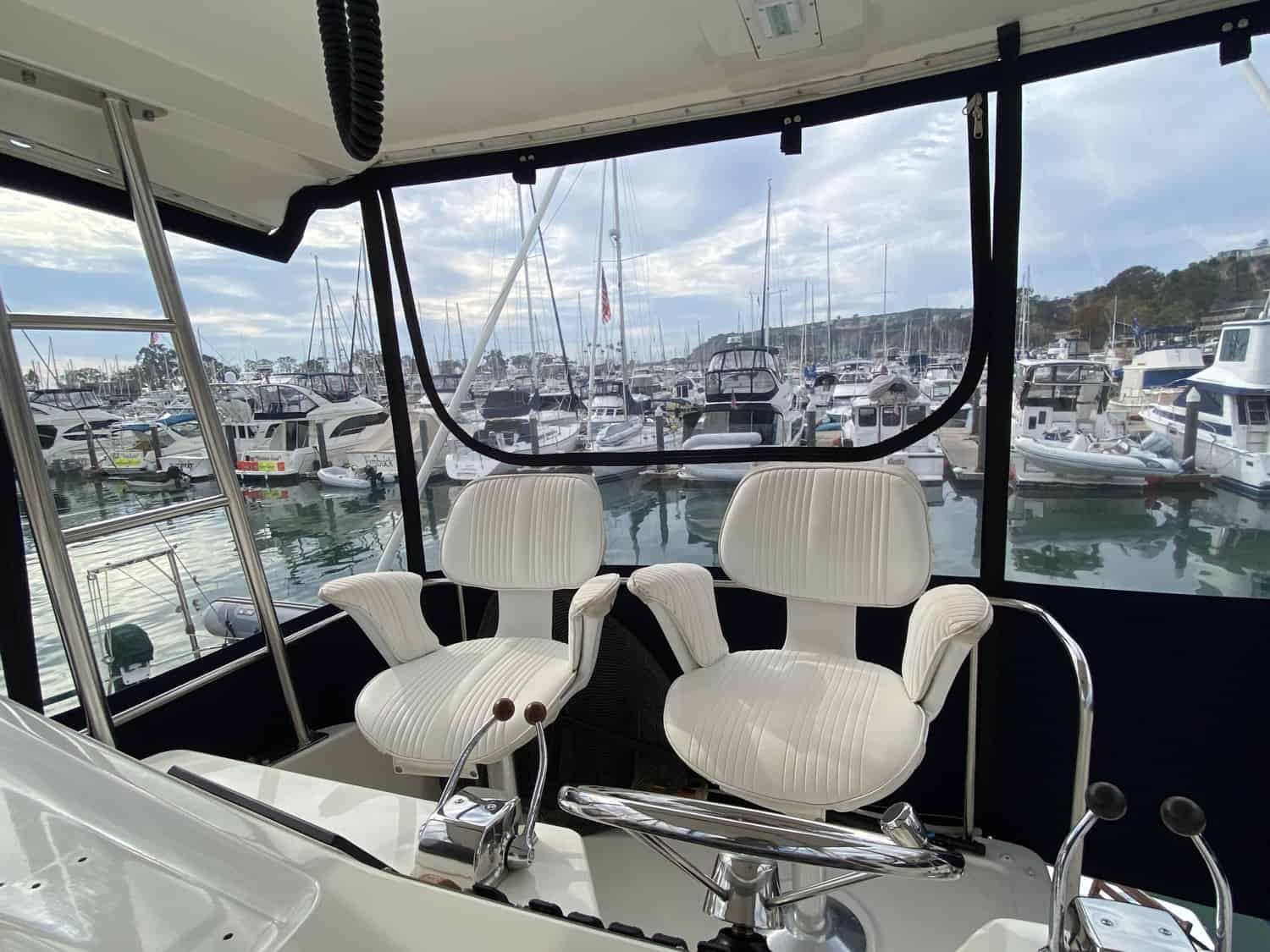 34' Riviera Platinum - West Coast Yachts