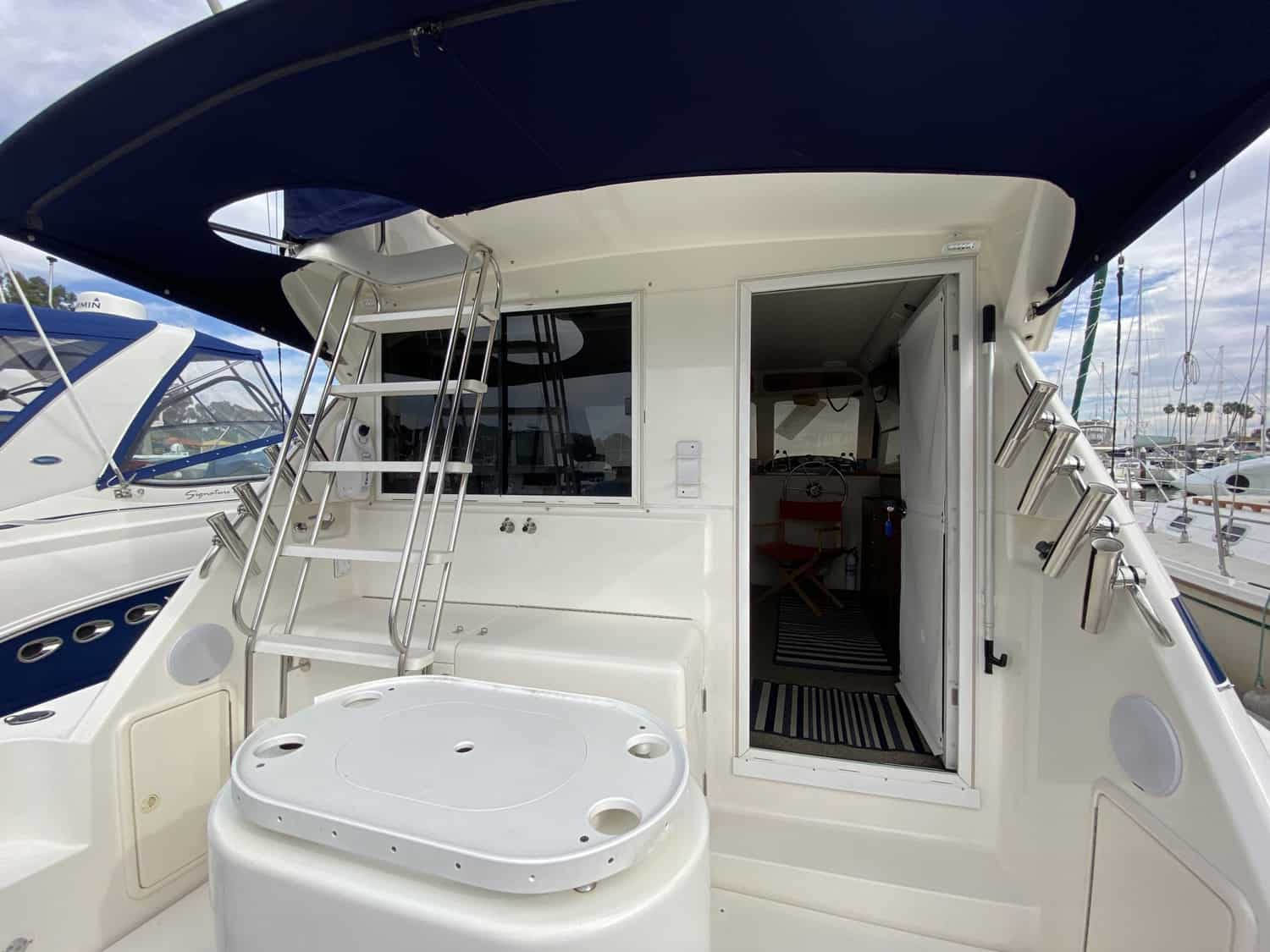 34' Riviera Platinum - West Coast Yachts